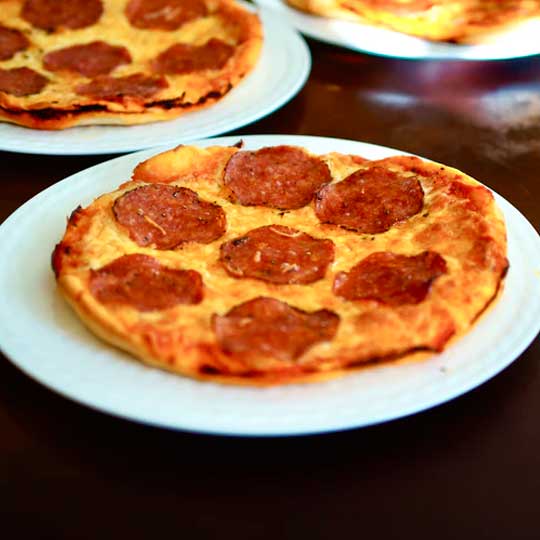 Pizzas Brotinho - Trem Bão Delicias de Minas